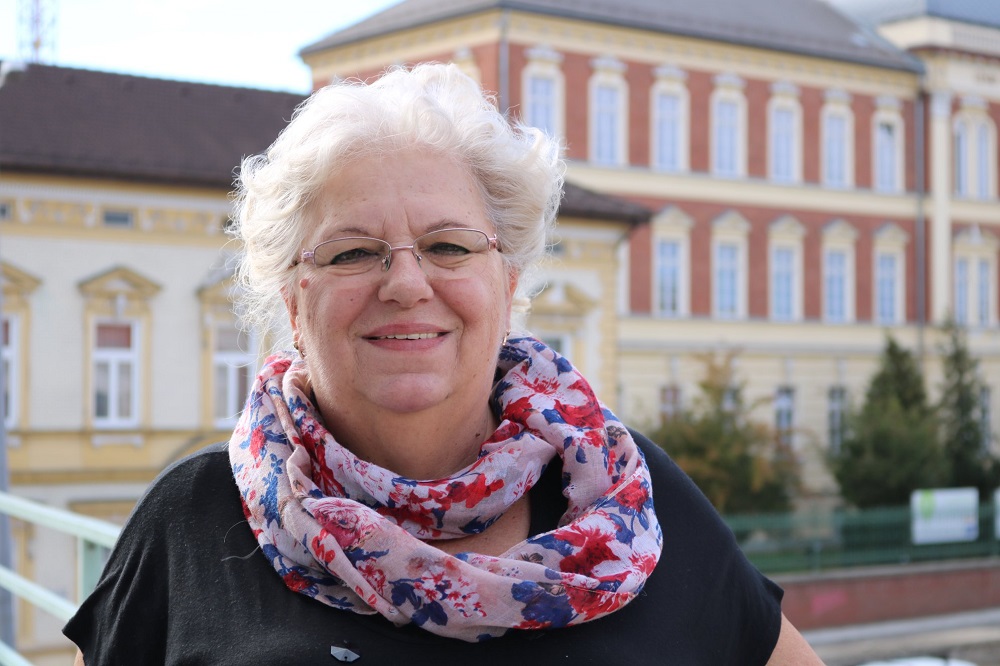 Halász Ágnes: Újrakezdés - Női váltó